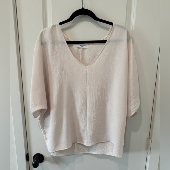 Carly Jean Los Angeles | Tops | Carly Jean Los Angeles Cjla Top | Poshmark